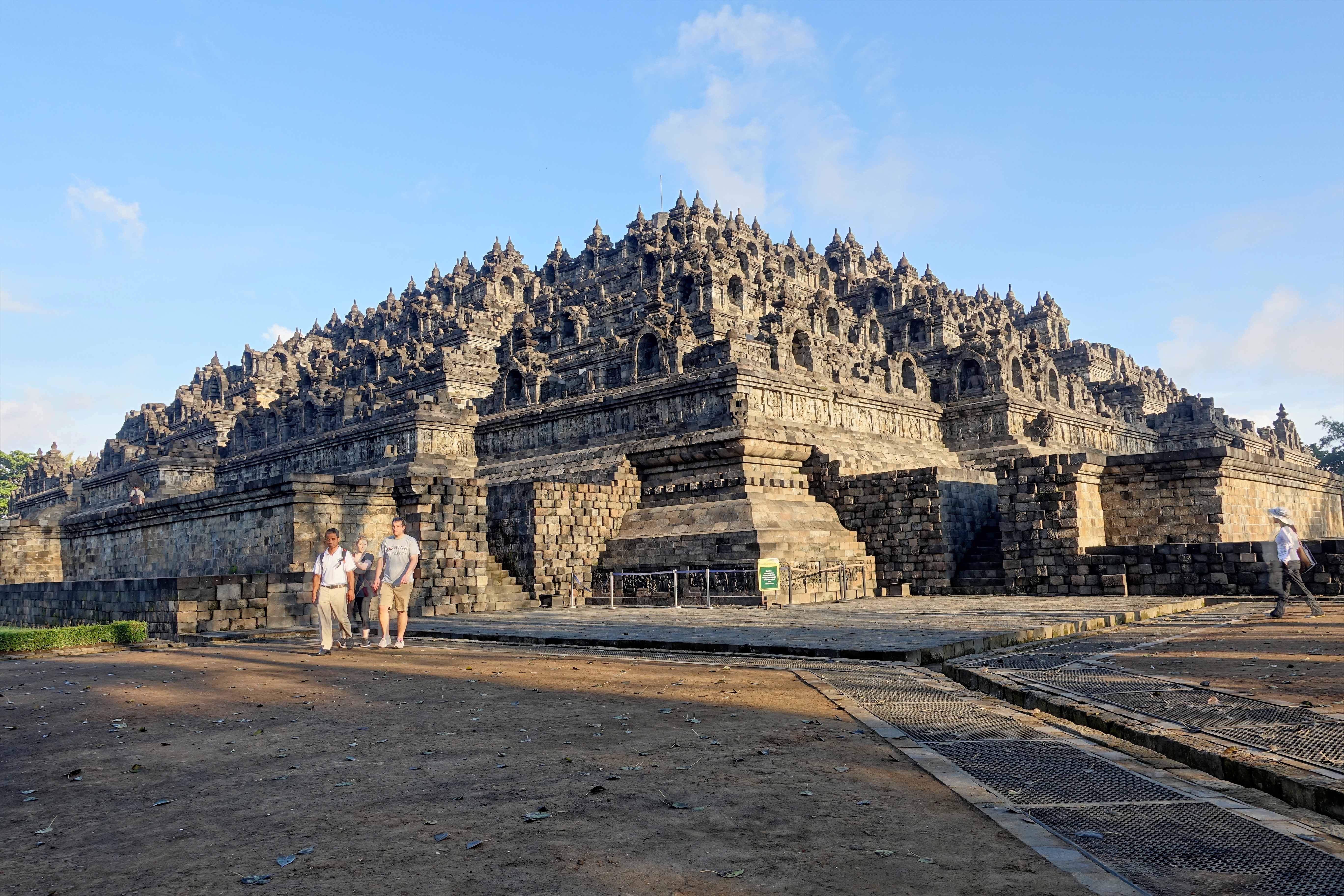 Borobudur And The Strawberry Spider Sandwich – WHERE IS NOODLE